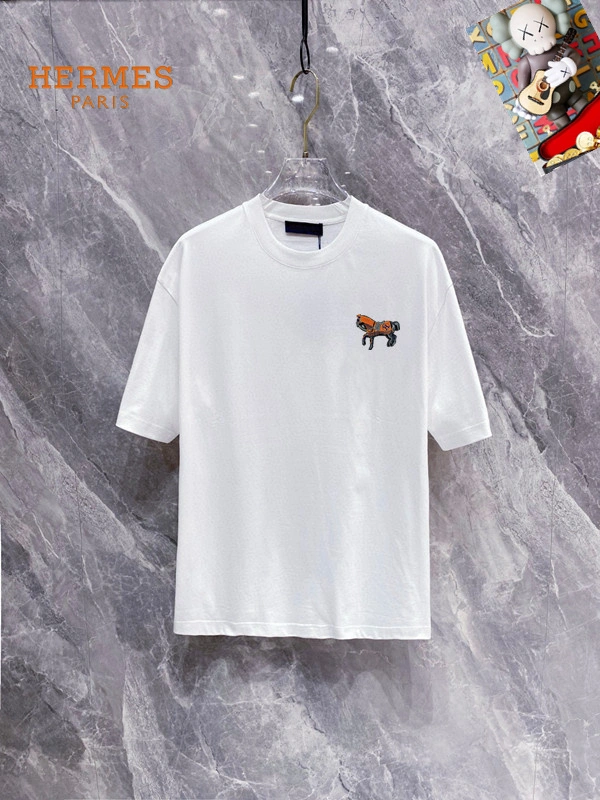 Accurate model Hermes T-Shirts
