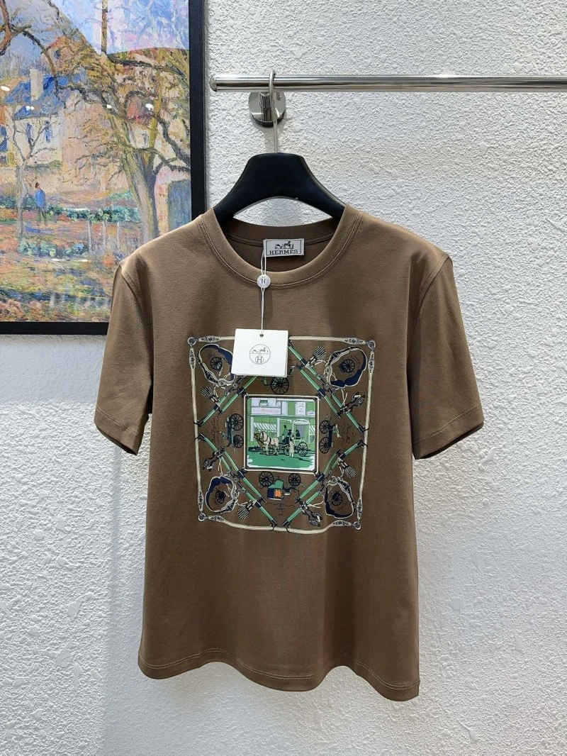 Accurate model Hermes T-Shirts