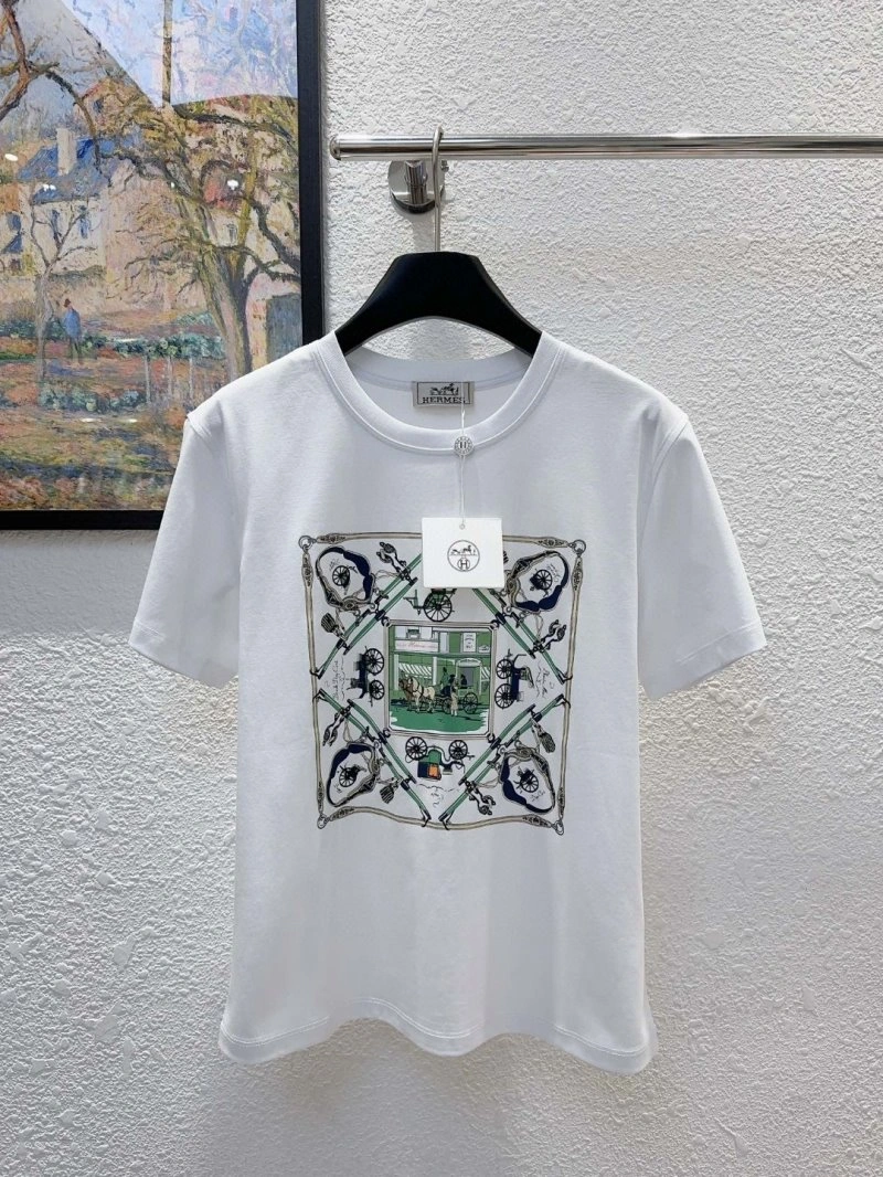 Accurate model Hermes T-Shirts