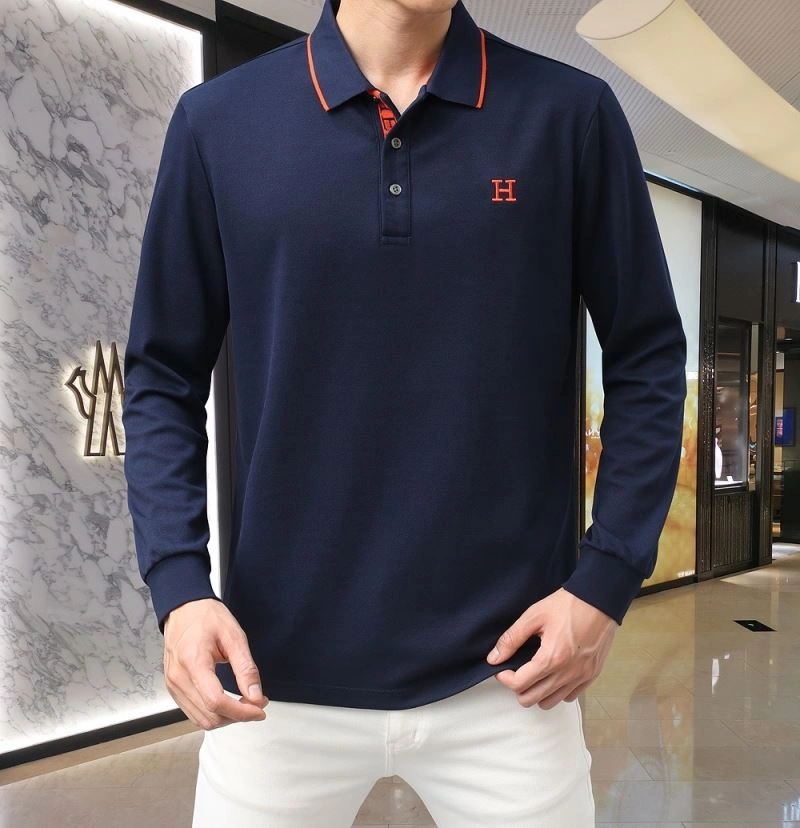 Accurate model Hermes T-Shirts