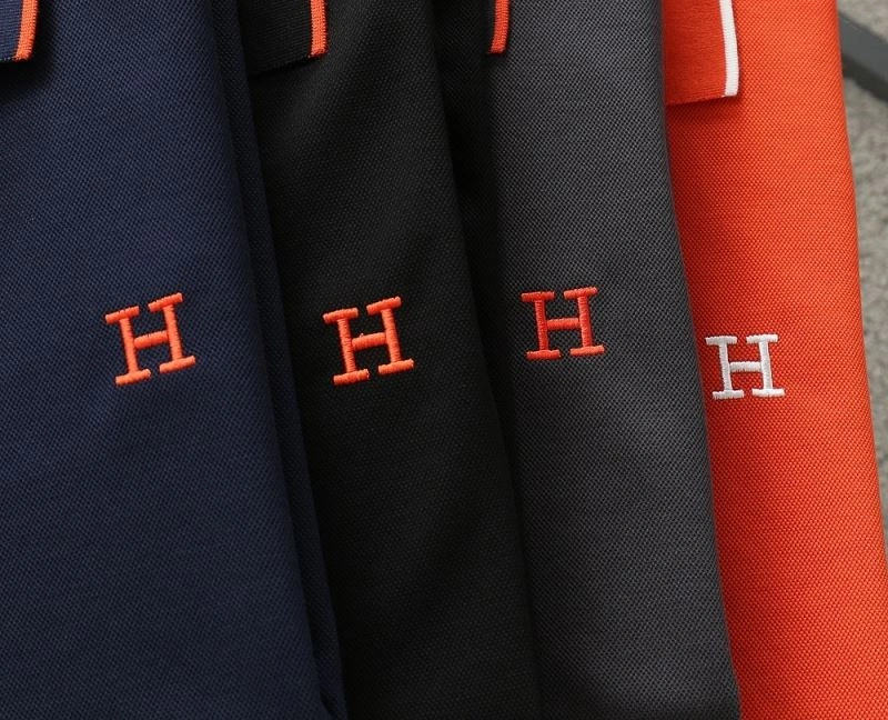 Accurate model Hermes T-Shirts