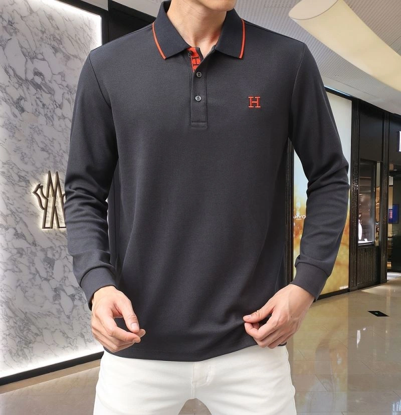Accurate model Hermes T-Shirts