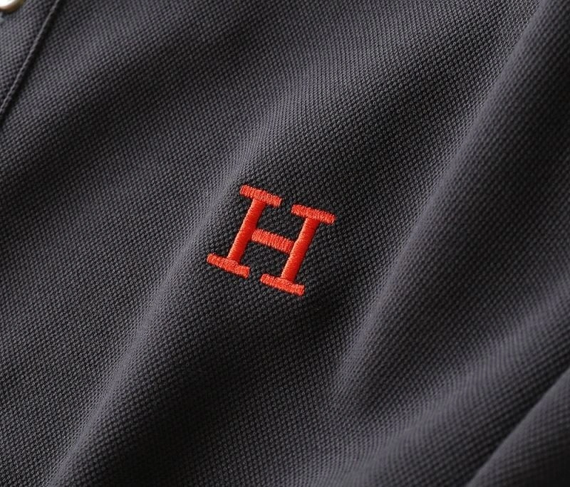 Accurate model Hermes T-Shirts