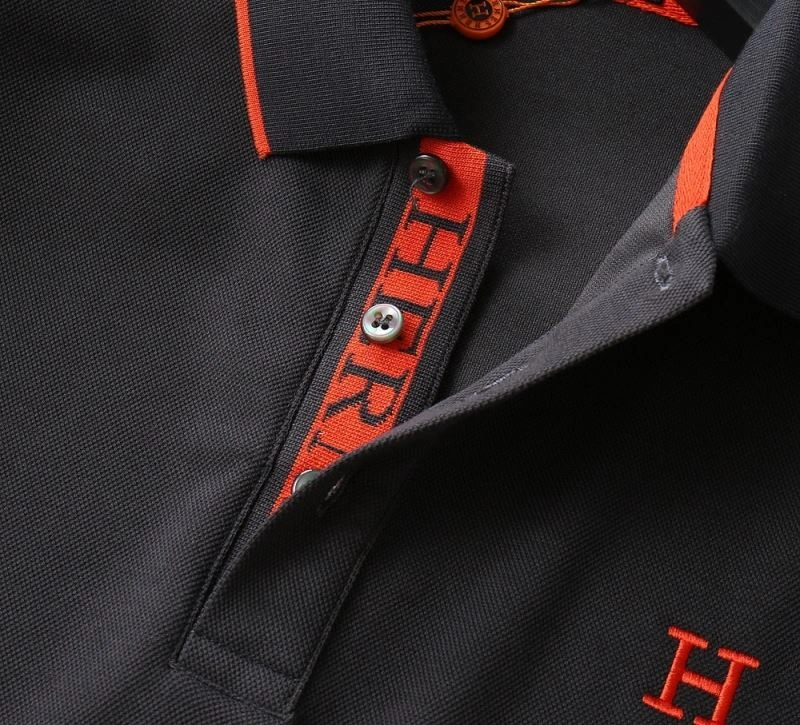 Accurate model Hermes T-Shirts