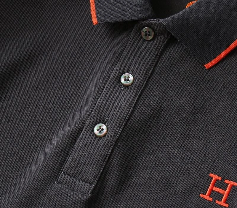 Accurate model Hermes T-Shirts