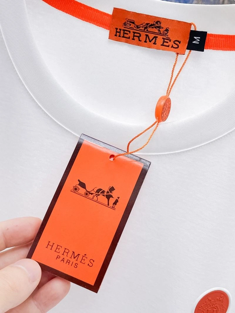 Indistinguishable Hermes T-Shirts