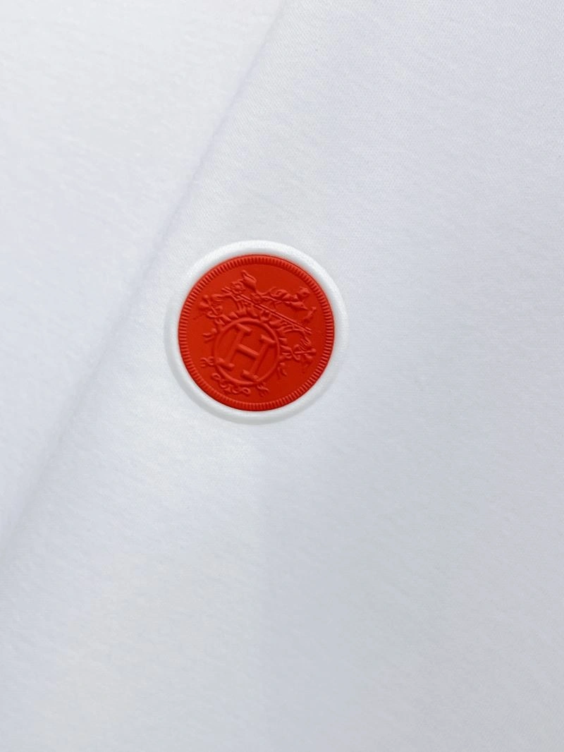 Indistinguishable Hermes T-Shirts