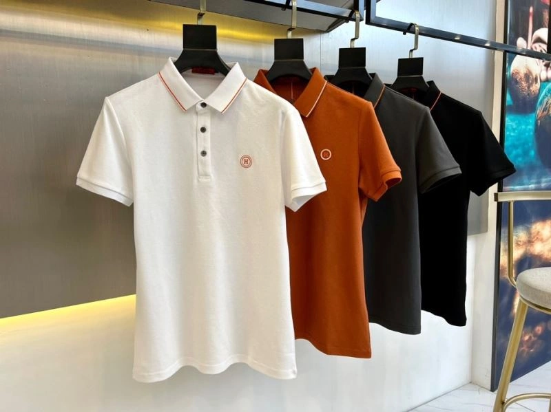 Accurate model Hermes T-Shirts