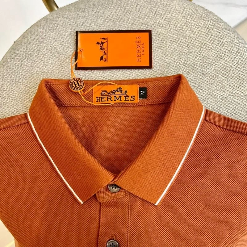 Accurate model Hermes T-Shirts