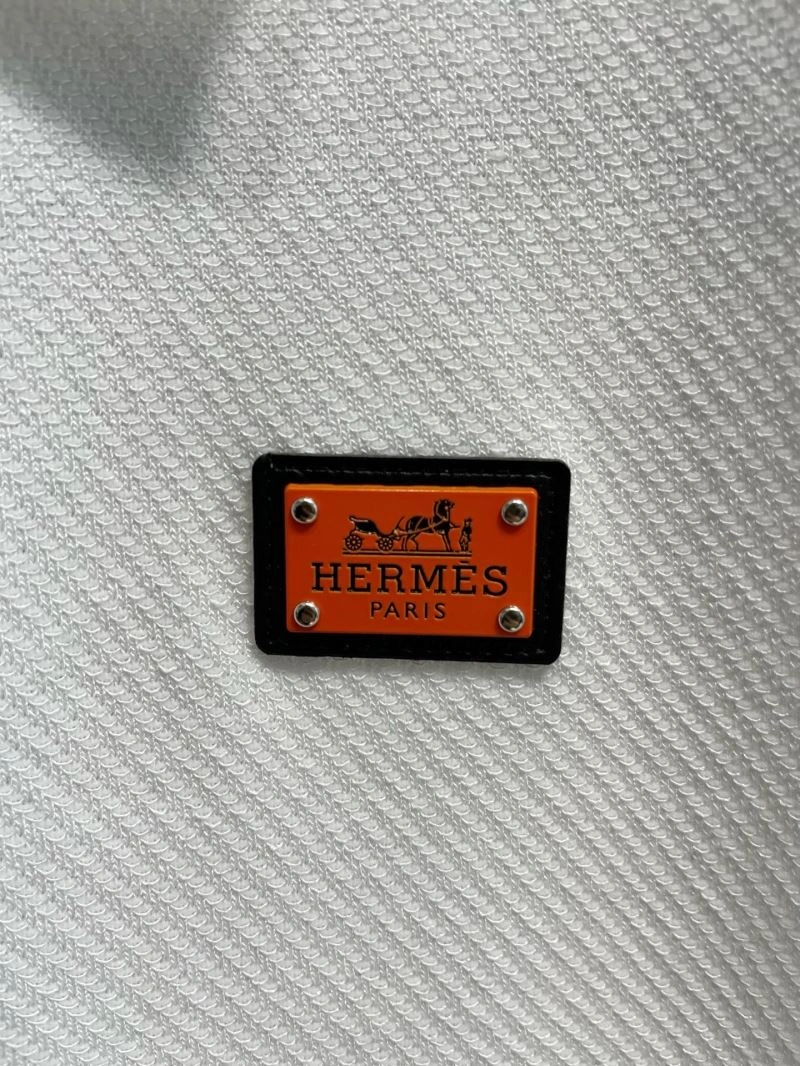 Value-priced Hermes T-Shirts