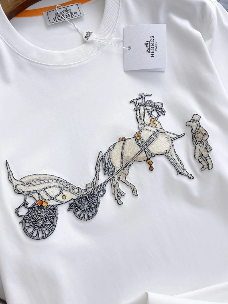 Indistinguishable Hermes T-Shirts
