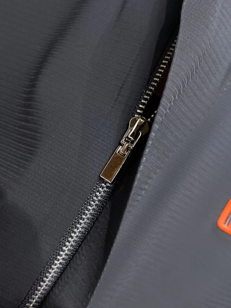 Value-priced Hermes T-Shirts