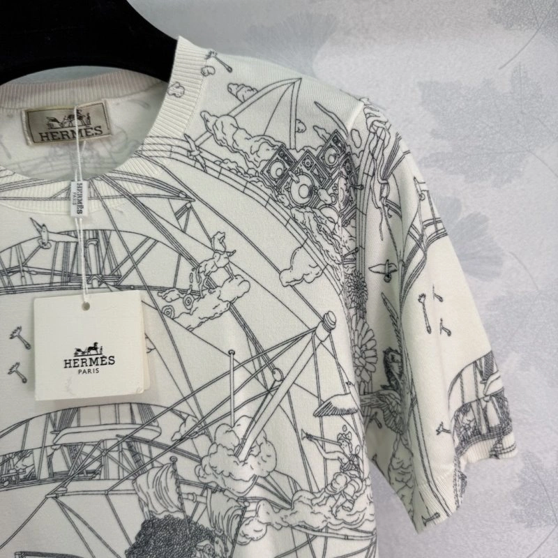 Indistinguishable Hermes T-Shirts