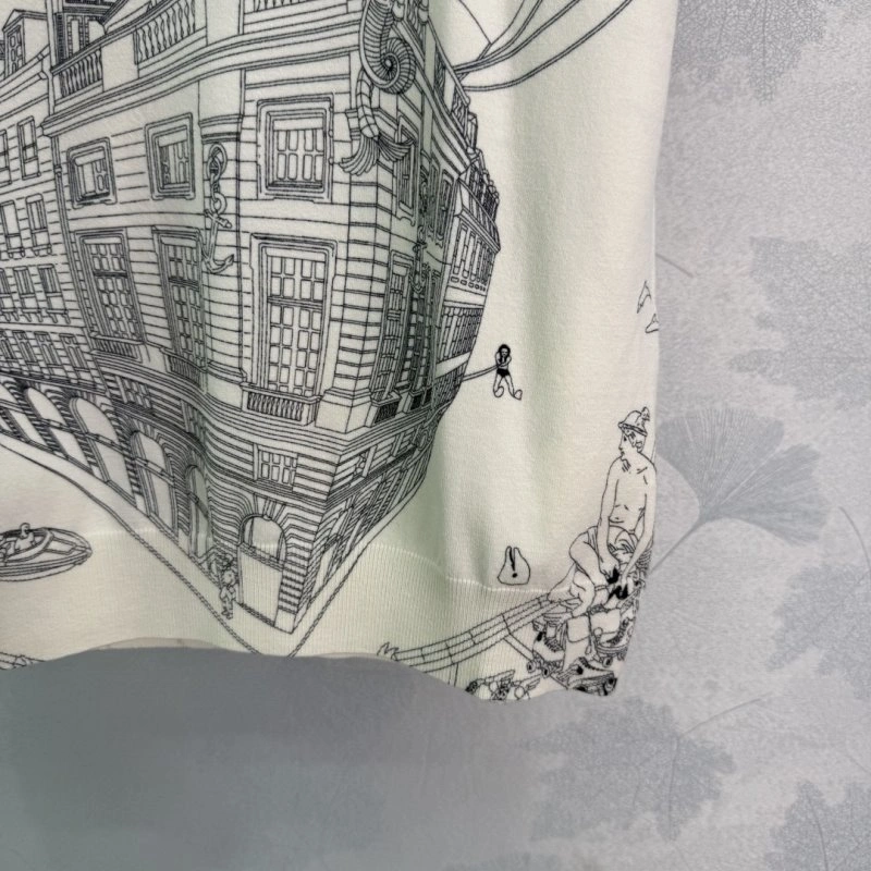 Indistinguishable Hermes T-Shirts