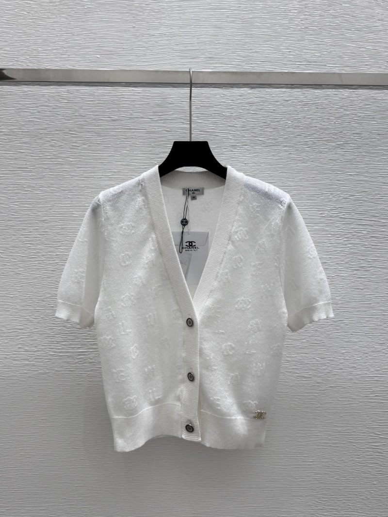 Indistinguishable Hermes T-Shirts