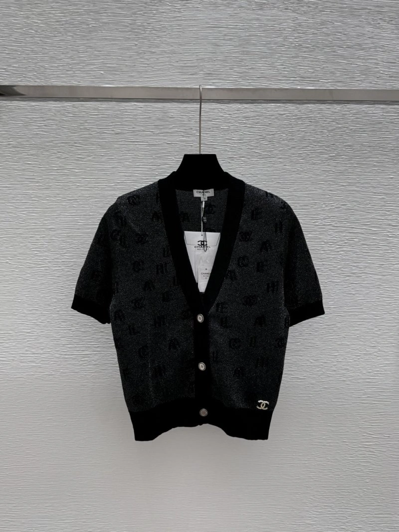 Indistinguishable Hermes T-Shirts