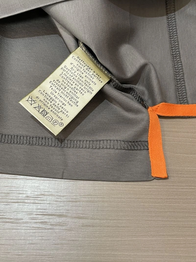 Indistinguishable Hermes T-Shirts