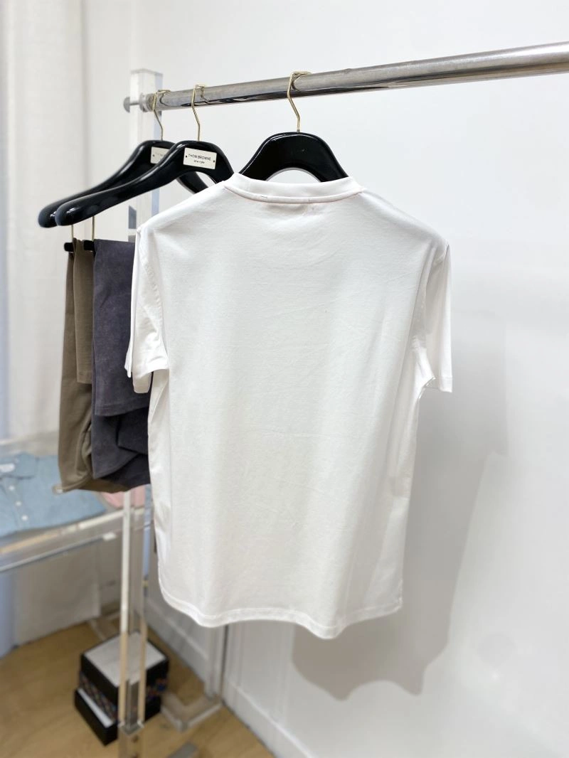 Indistinguishable Hermes T-Shirts
