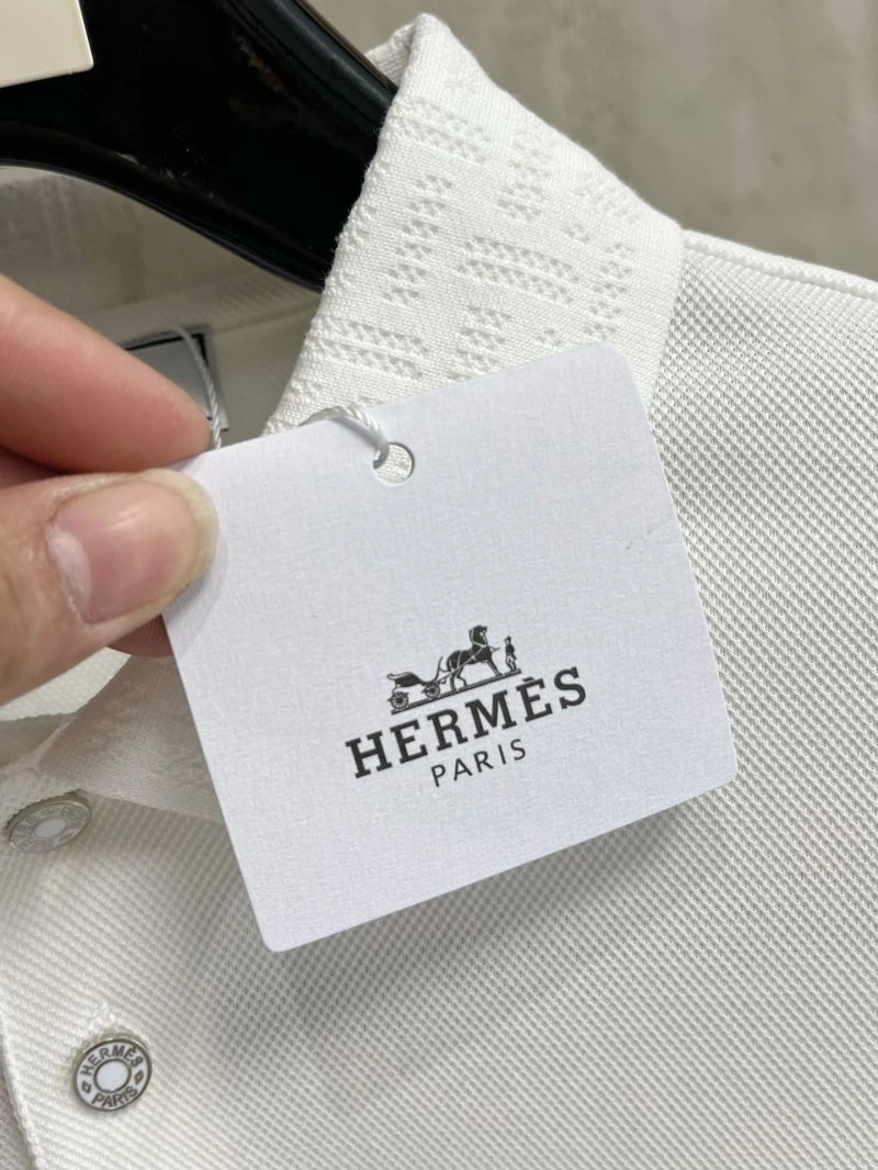 Indistinguishable Hermes T-Shirts