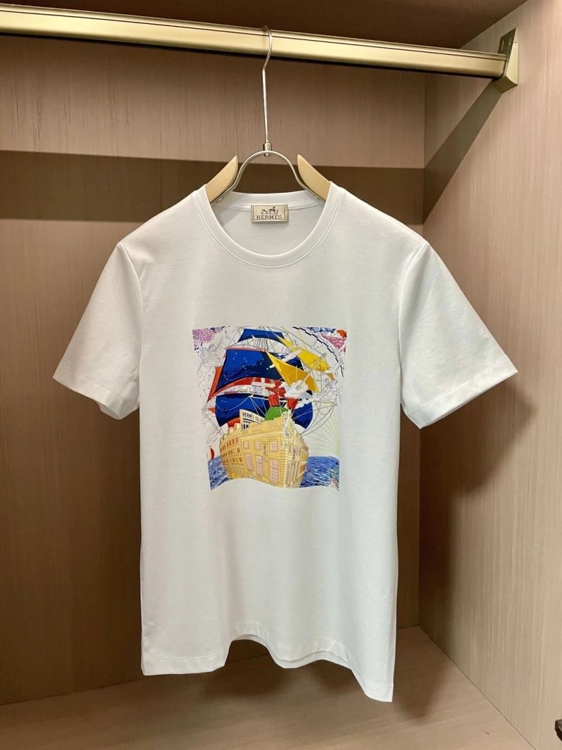 Indistinguishable Hermes T-Shirts