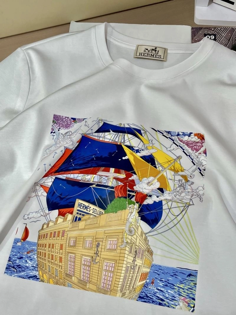 Indistinguishable Hermes T-Shirts