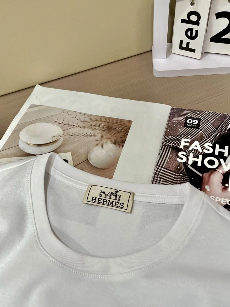 Indistinguishable Hermes T-Shirts
