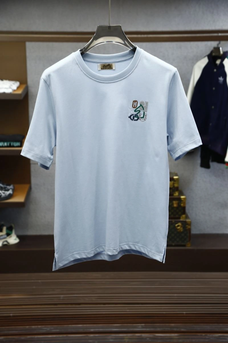 Accurate model Hermes T-Shirts