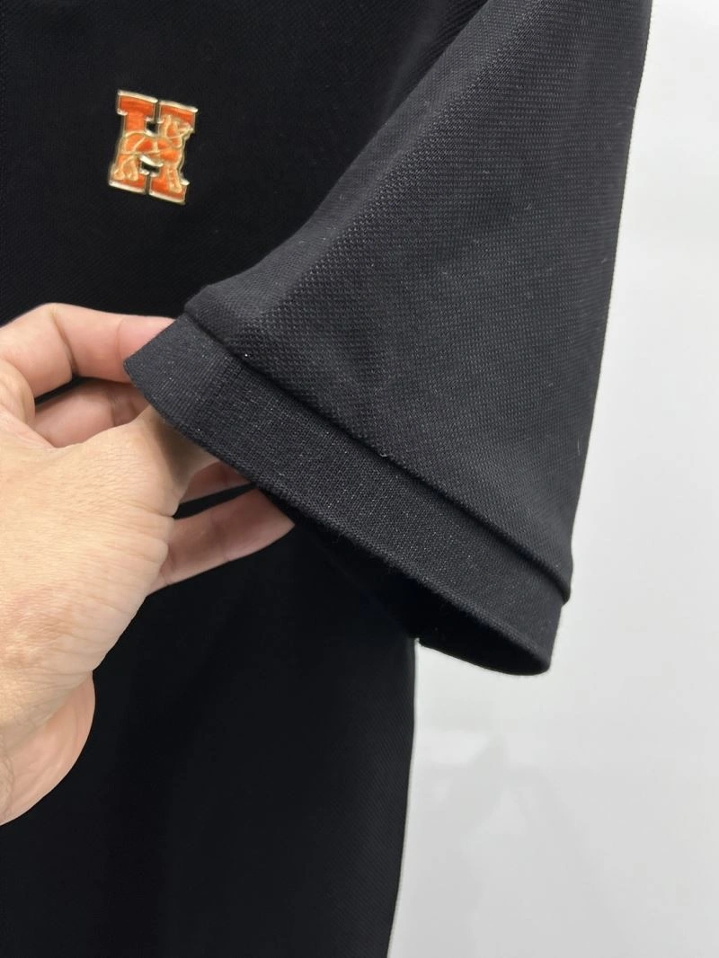 Accurate model Hermes T-Shirts