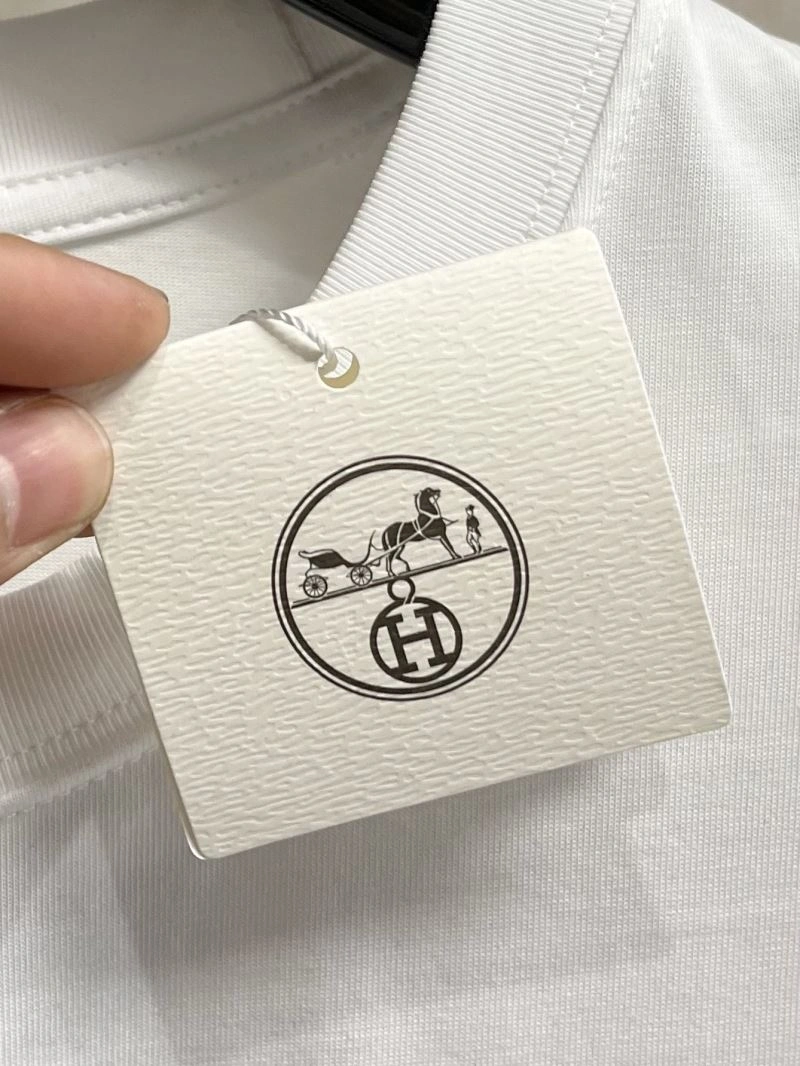 Value-priced Hermes T-Shirts