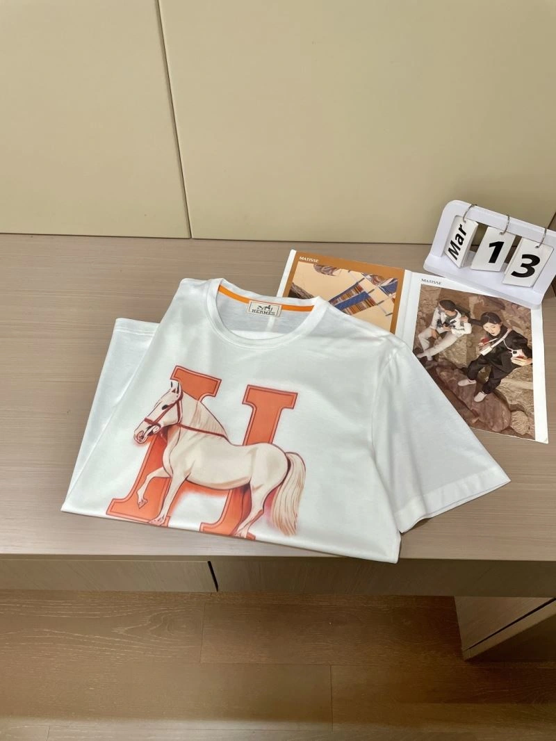 Reasonably priced Hermes T-Shirts