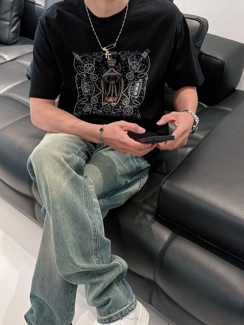 Indistinguishable Hermes T-Shirts