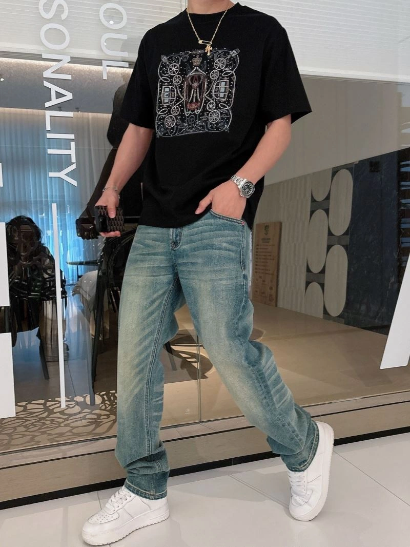Indistinguishable Hermes T-Shirts