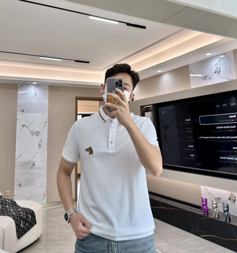 Bargain Hermes T-Shirts