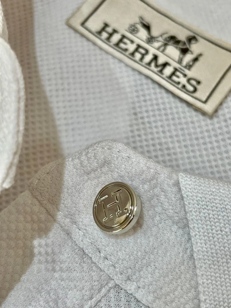 Bargain Hermes T-Shirts