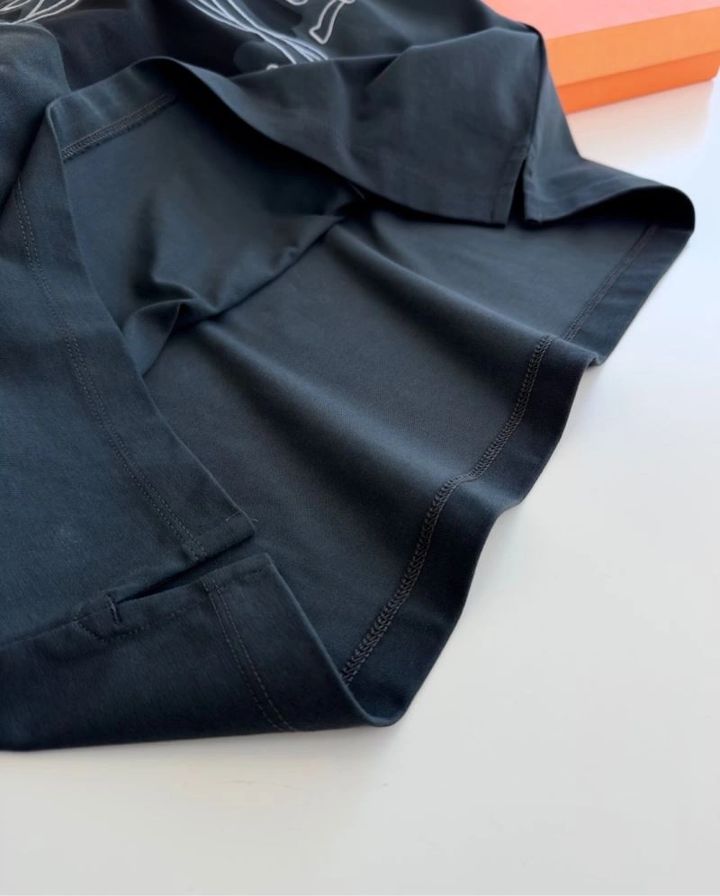 Low-cost Hermes T-Shirts