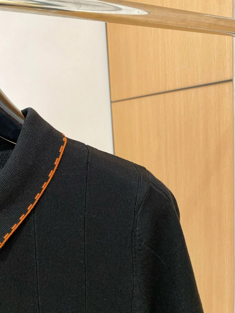 Indistinguishable Hermes T-Shirts
