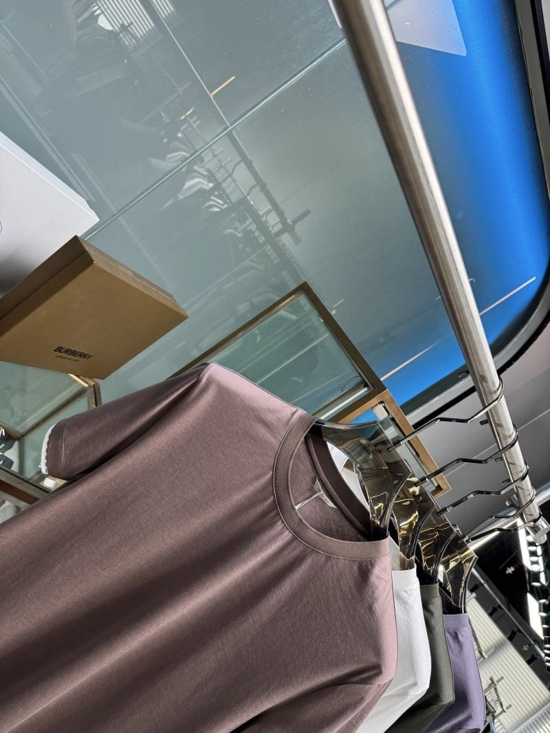 Indistinguishable Hermes T-Shirts