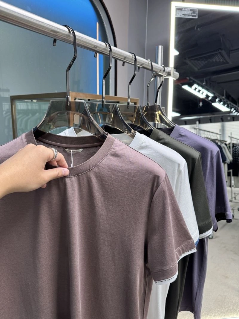 Indistinguishable Hermes T-Shirts