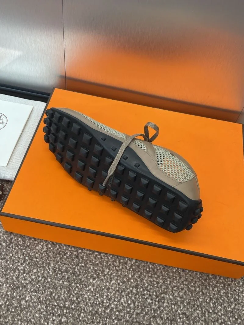 Value-priced Hermes Tods Shoes