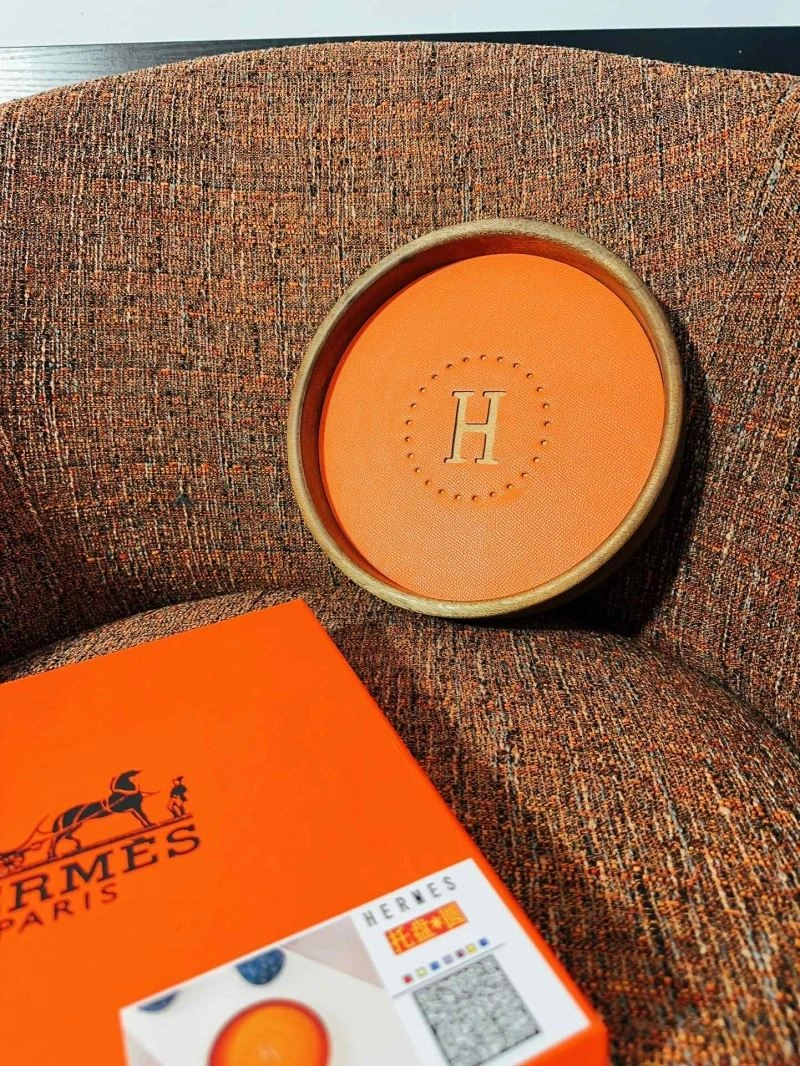 High fidelity Hermes Trays