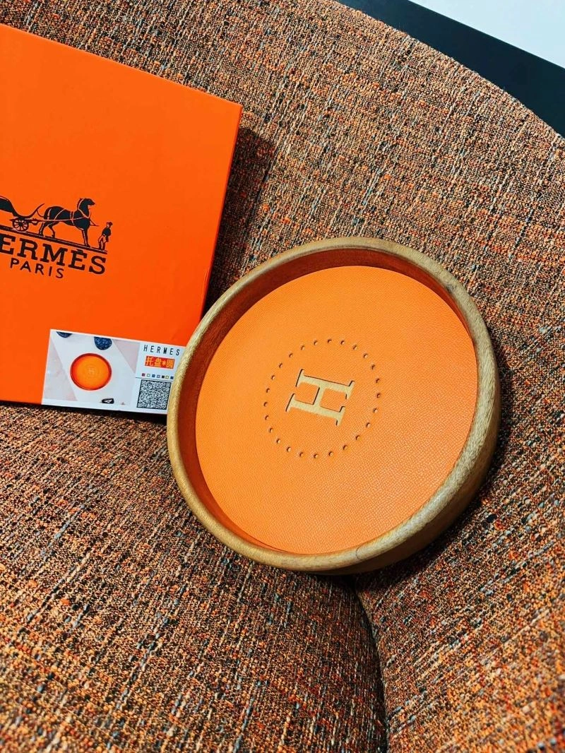 High fidelity Hermes Trays
