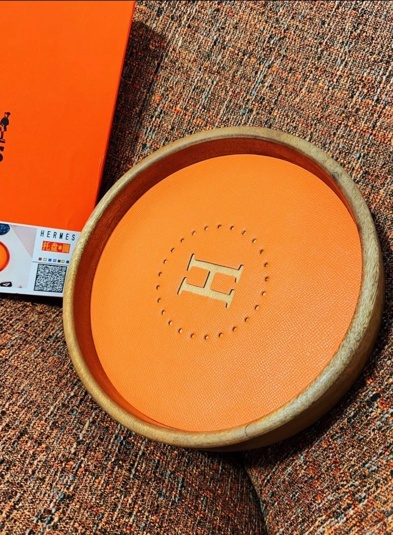 High fidelity Hermes Trays