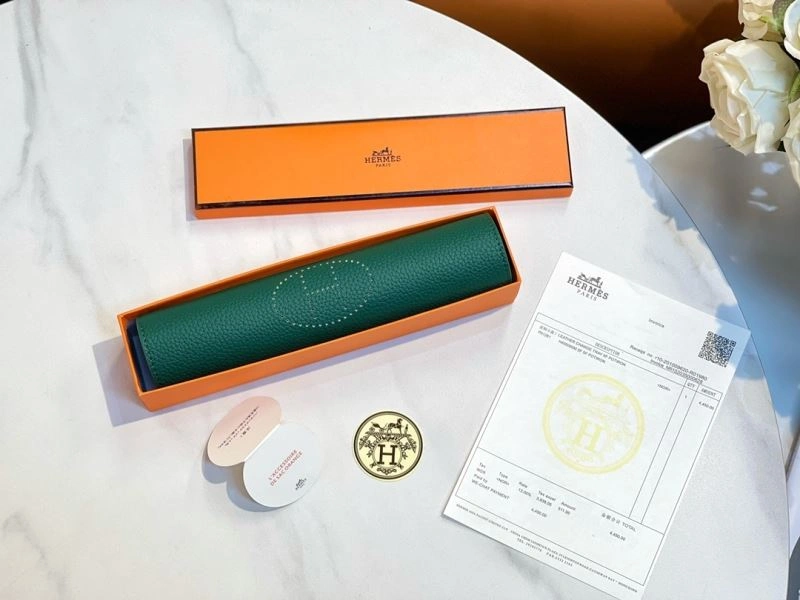 Hermes Trays