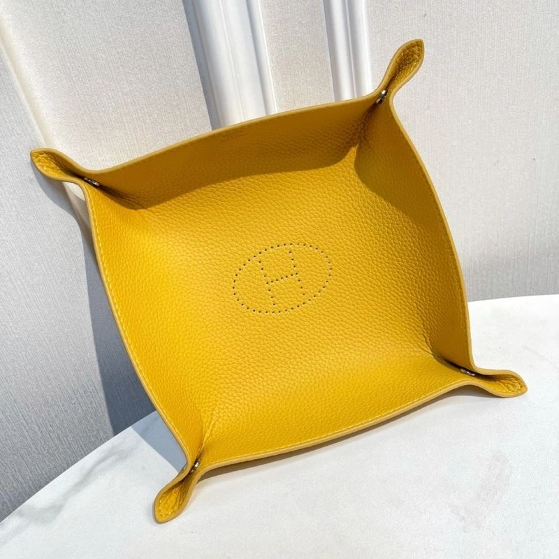 Top mirror Hermes Trays