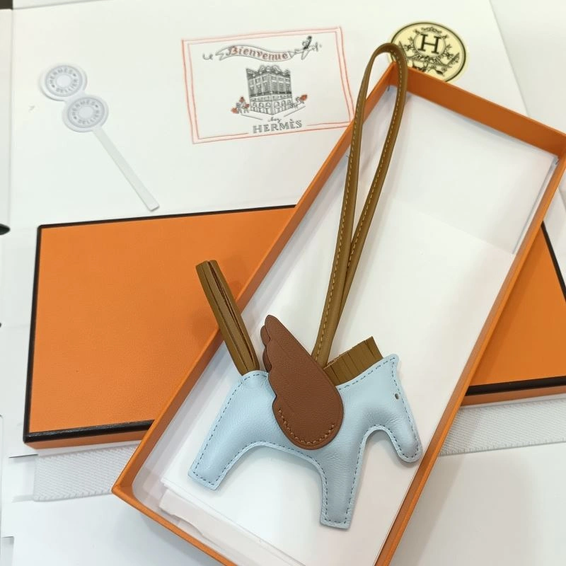 Cut-rate Hermes Trays