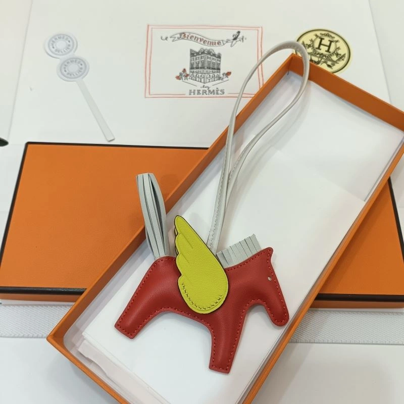 Cut-rate Hermes Trays