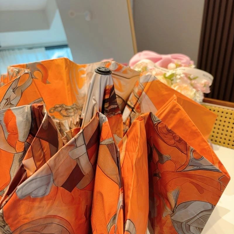 Value-priced Hermes Umbrella