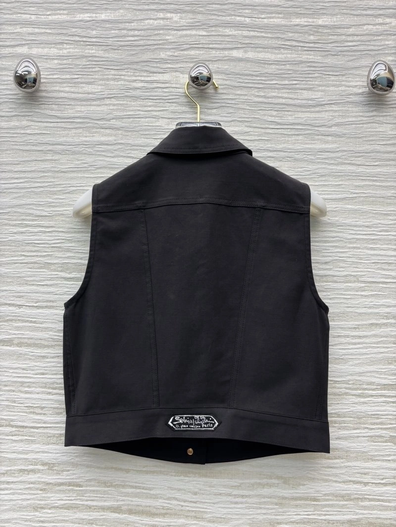 Legit Hermes Vest