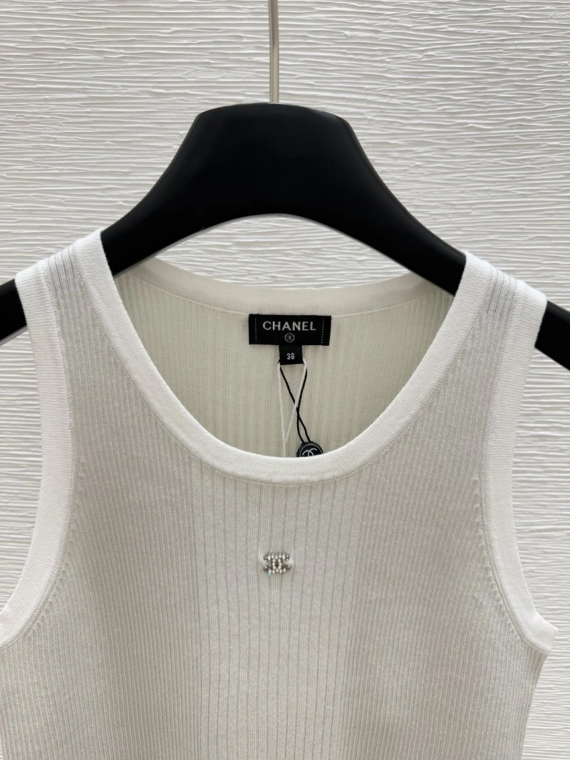 Top match Hermes Vest