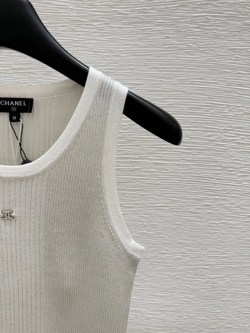 Top match Hermes Vest